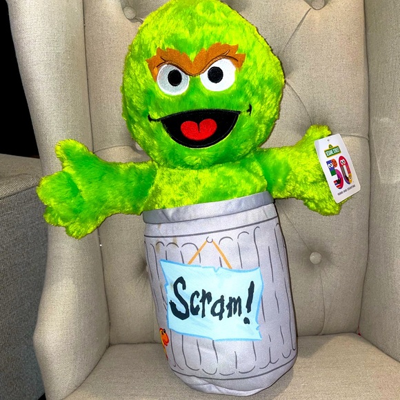 Sesame Street | Toys | Sesame Street Soft Oscar The Grouch 9 Plush ...